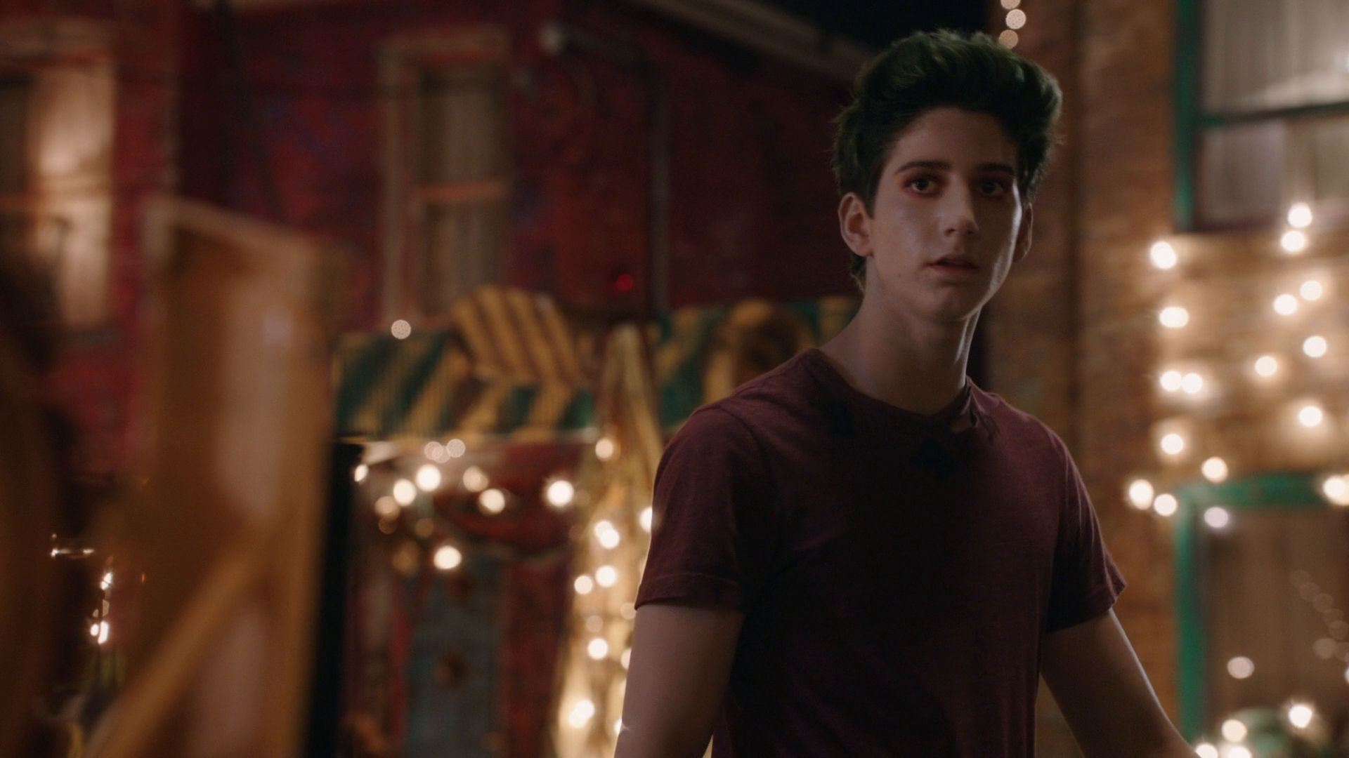 Screen Captures - milomanheimcom 0508 - Milo Manheim Mania — Photo Gallery
