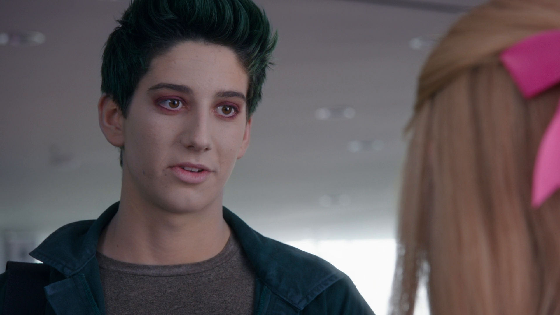 Screen Captures - milomanheimcom 0814 - Milo Manheim Mania — Photo Gallery