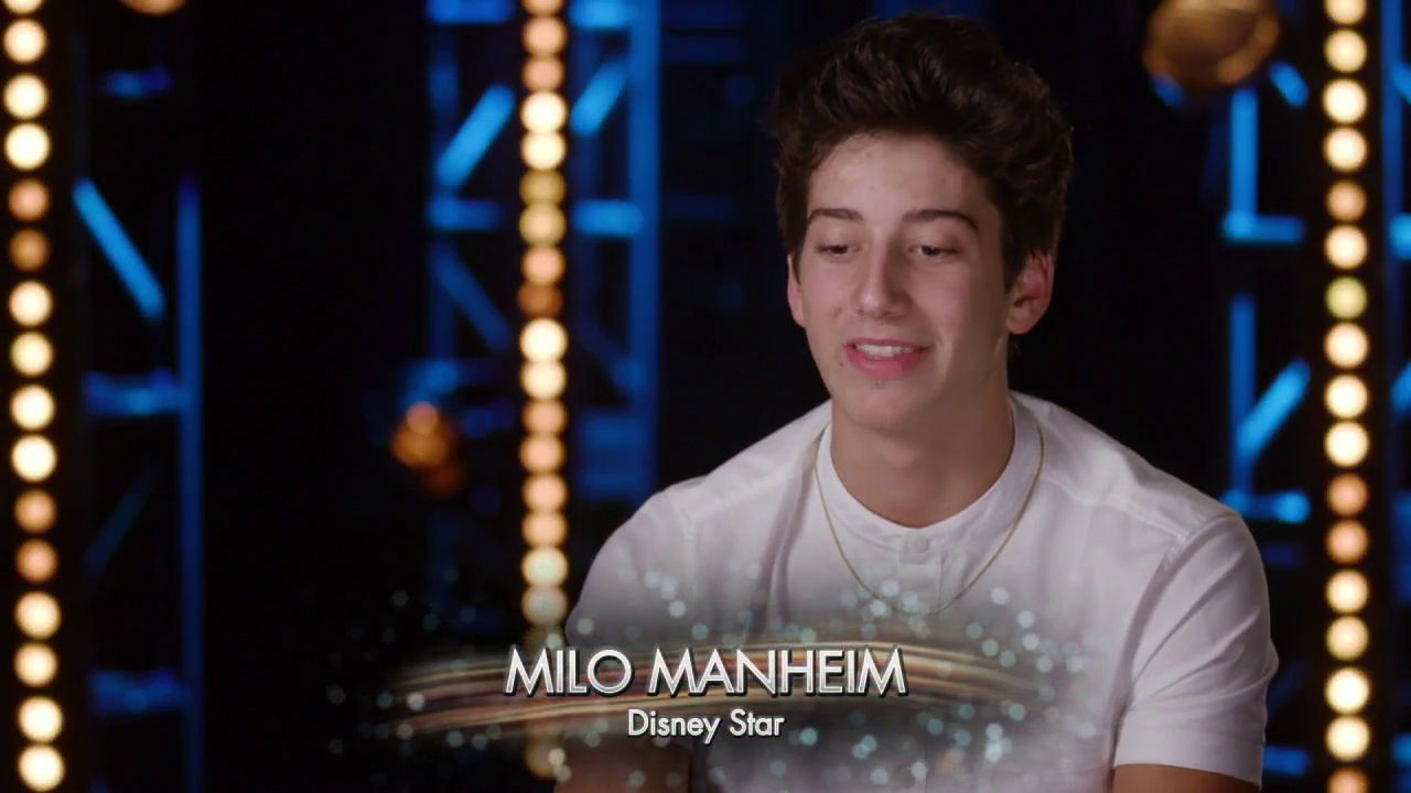 Screen Captures - milomanheimcom 0053 - Milo Manheim Mania — Photo Gallery