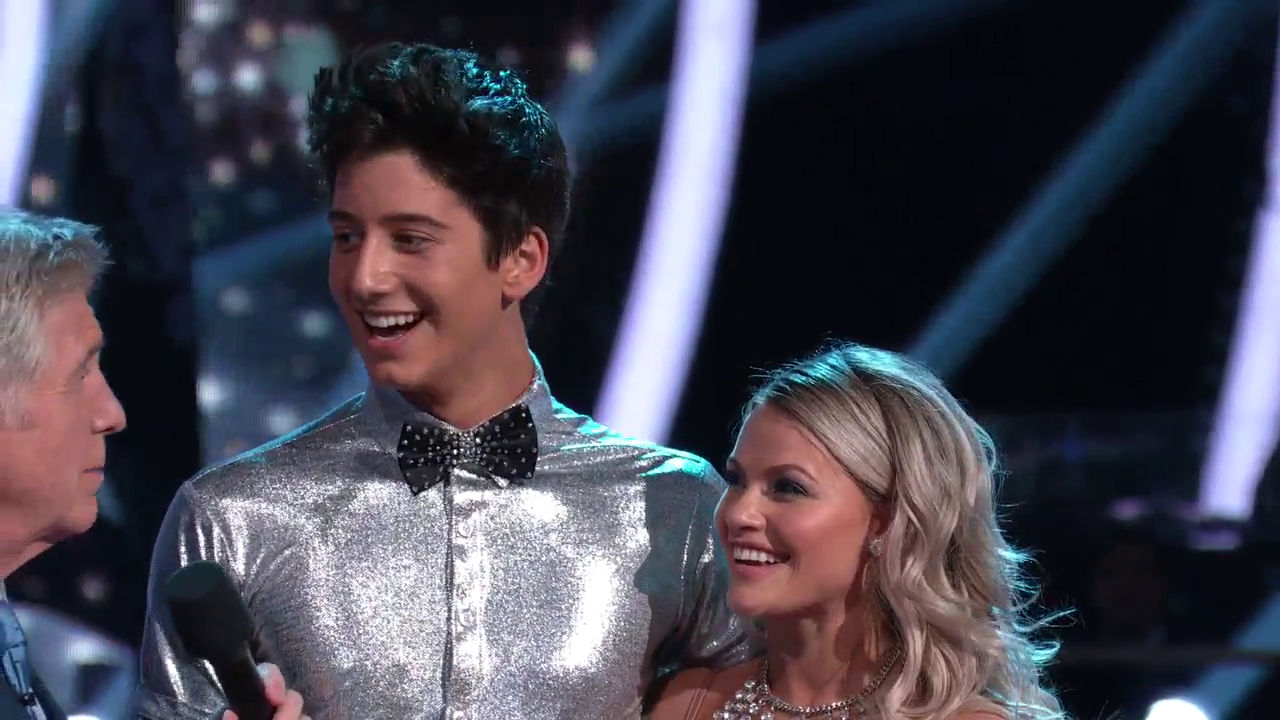 Screen Captures - milomanheimcom 0360 - Milo Manheim Mania — Photo Gallery