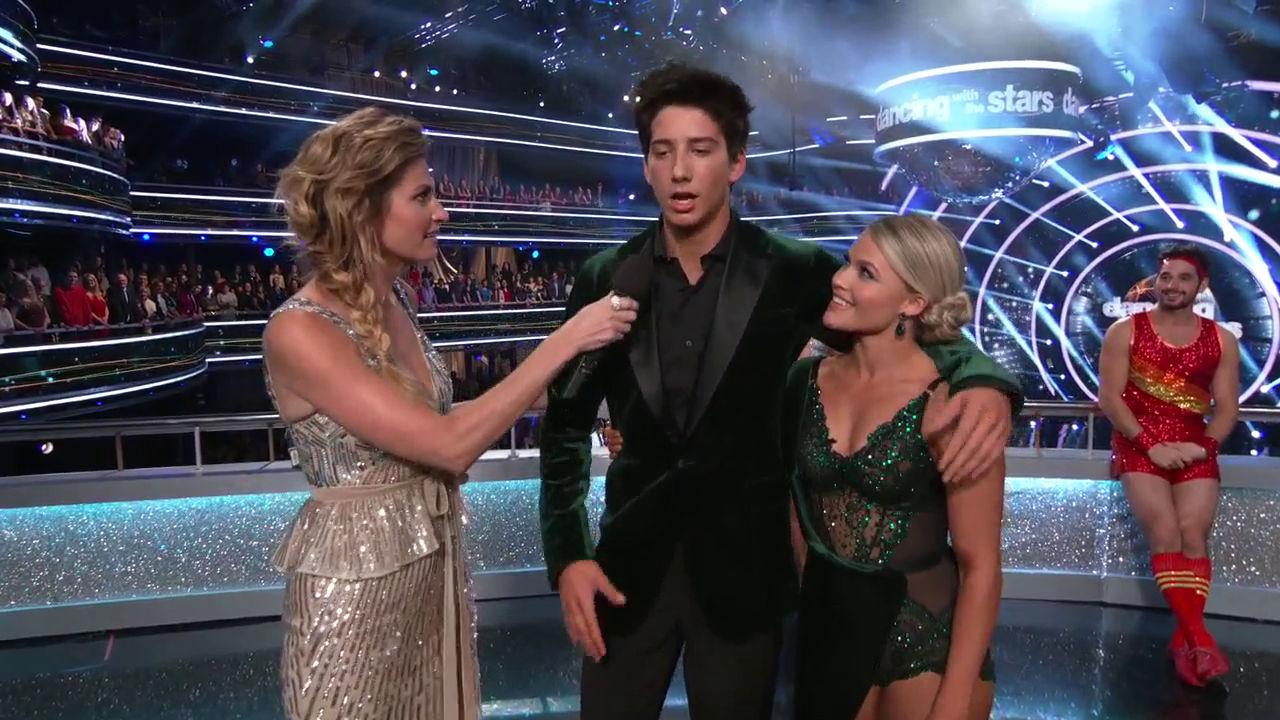 Screen Captures - milomanheimcom 0394 - Milo Manheim Mania — Photo Gallery